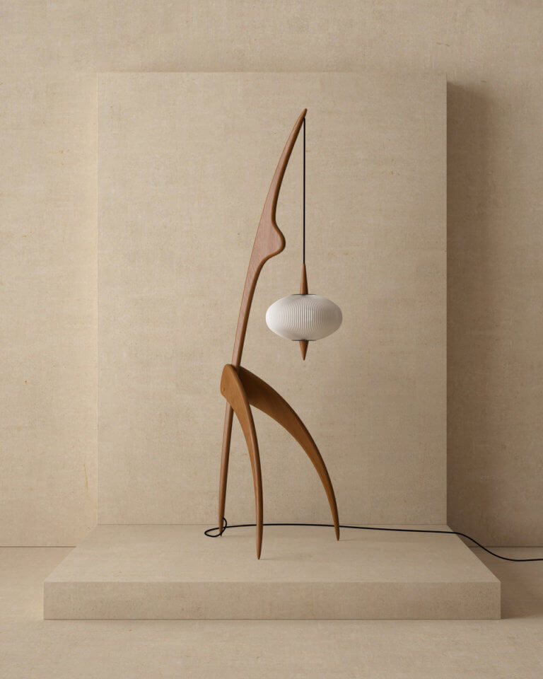 Praying Mantis Lamp - Vintage Oak - Histoire